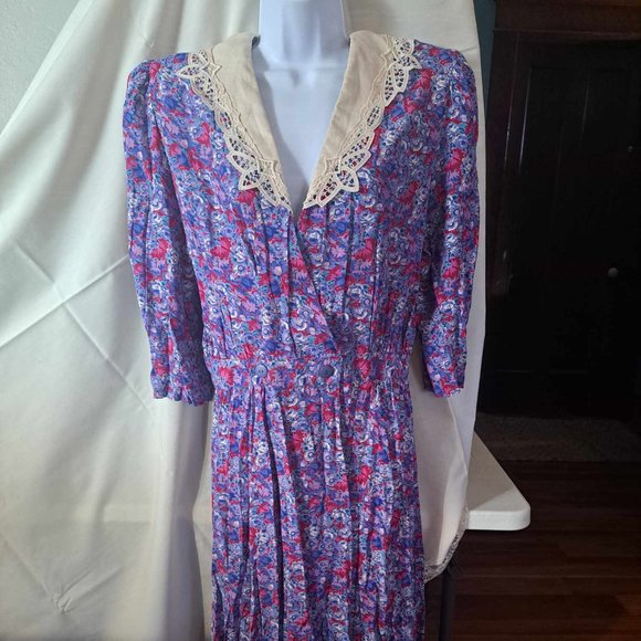 karin stevens | Dresses | Vintage Floral Dress By Karin Stevens Steven ...